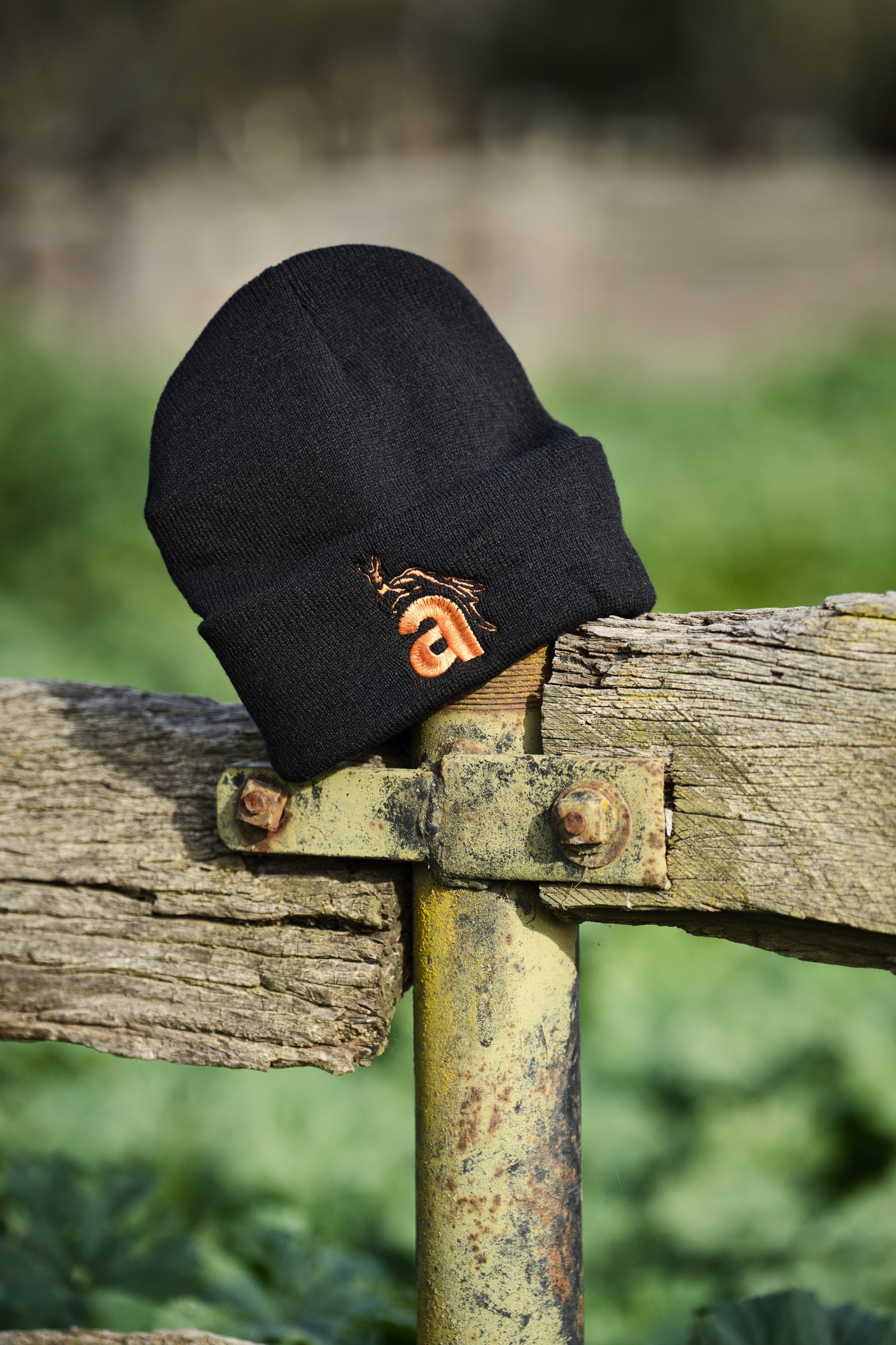 travla Monogram Beanie – Travla